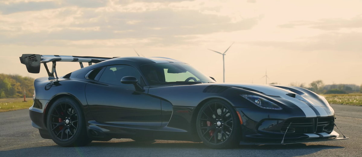 Top Gear ranks the 17 most iconic high-end cars from the 90s (part 2)