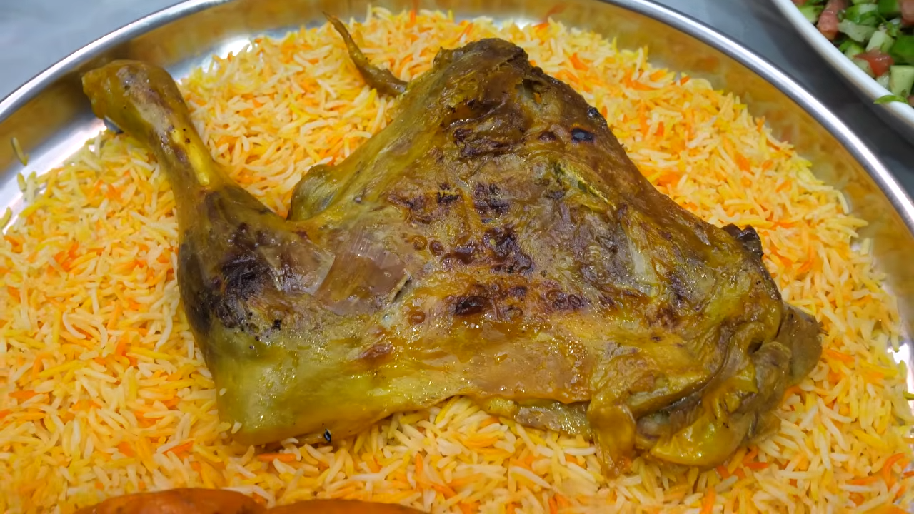 Authentic Emirati food in Dubai - From breakfast classics to family feasts