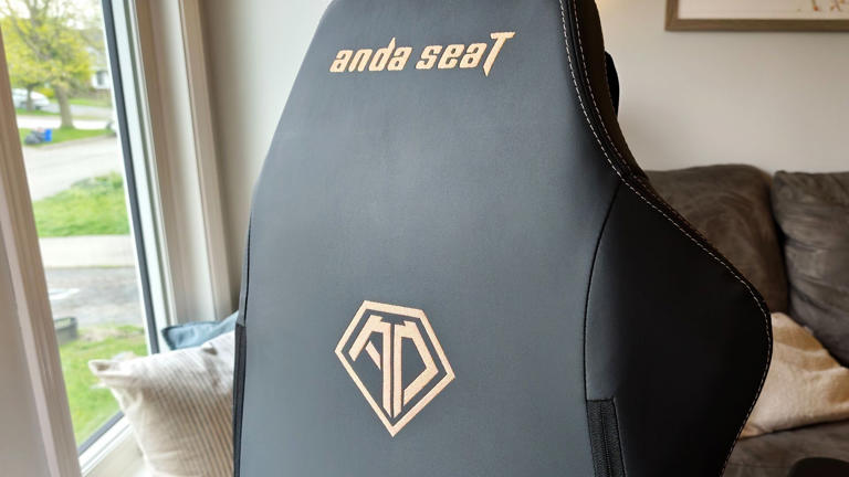 AndaSeat Phantom 4 Pro gaming chair review