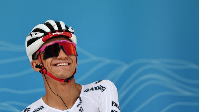 Isaac del Toro, etapa 2 del Tour Auvergne Rhone-Alpes 2026: resumen ...