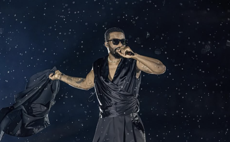 Biographie de Fally Ipupa : fortune, carrière et vie privée du roi de ...
