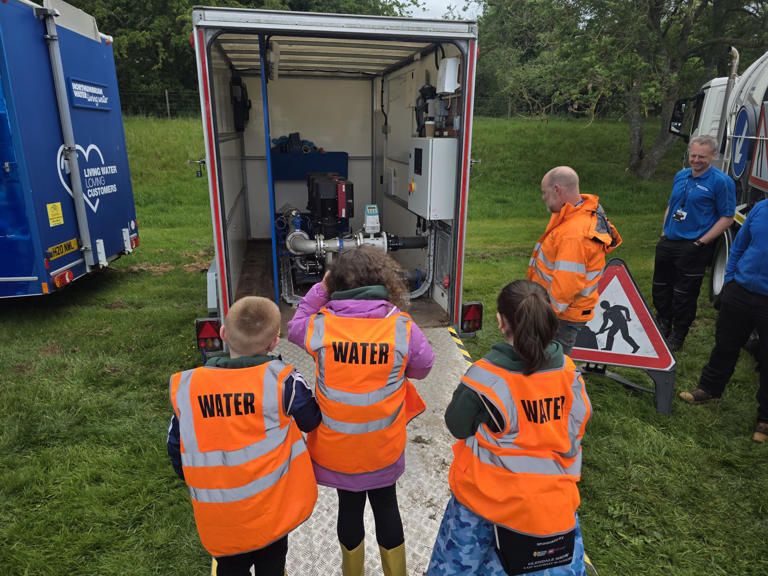 Children learn to use water wisely at Countryside Day near Wooler
