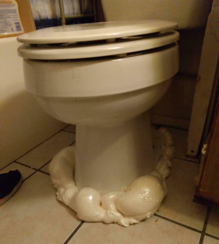 'The landlord special,' 23 infuriating examples of lazy housework