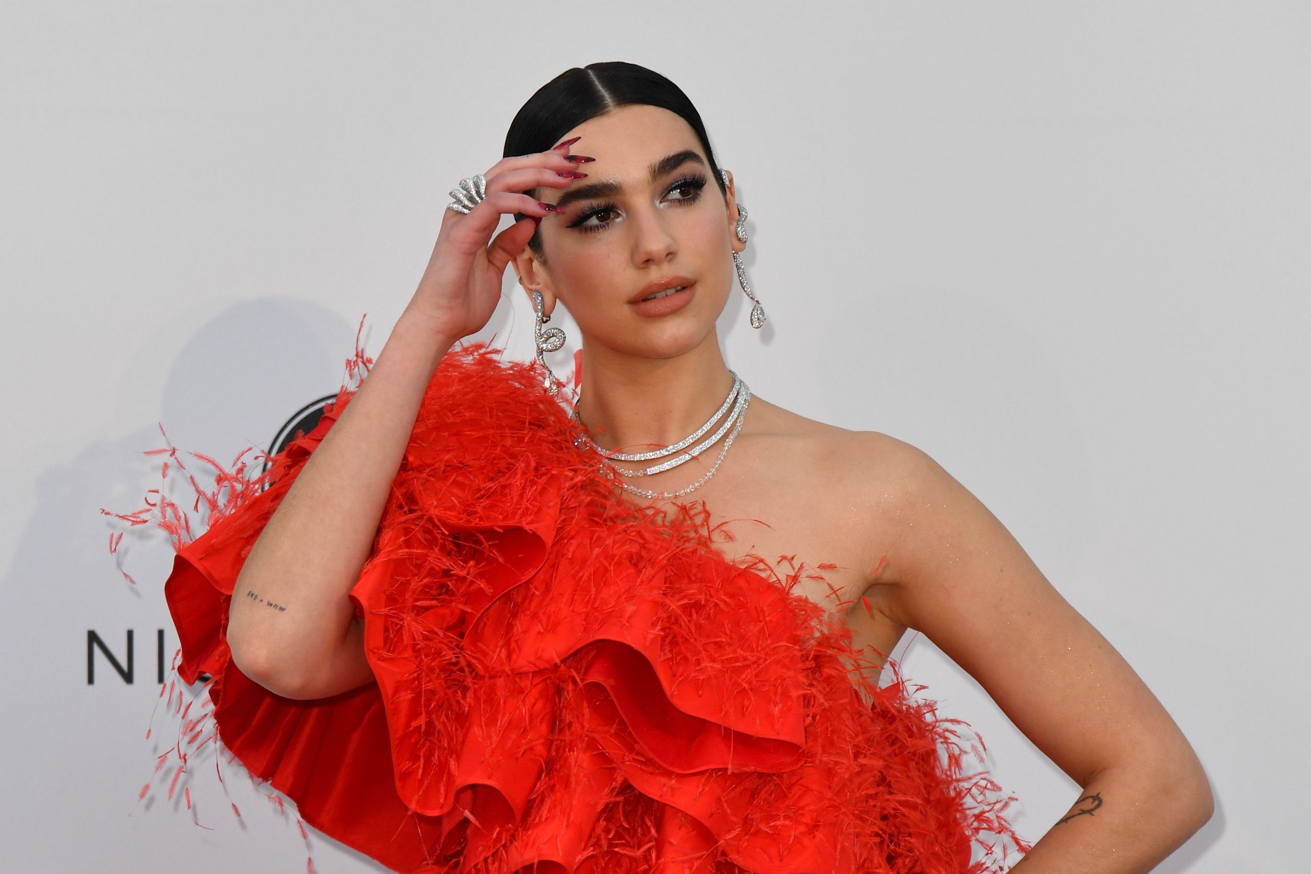 Lo stile di Dua Lipa