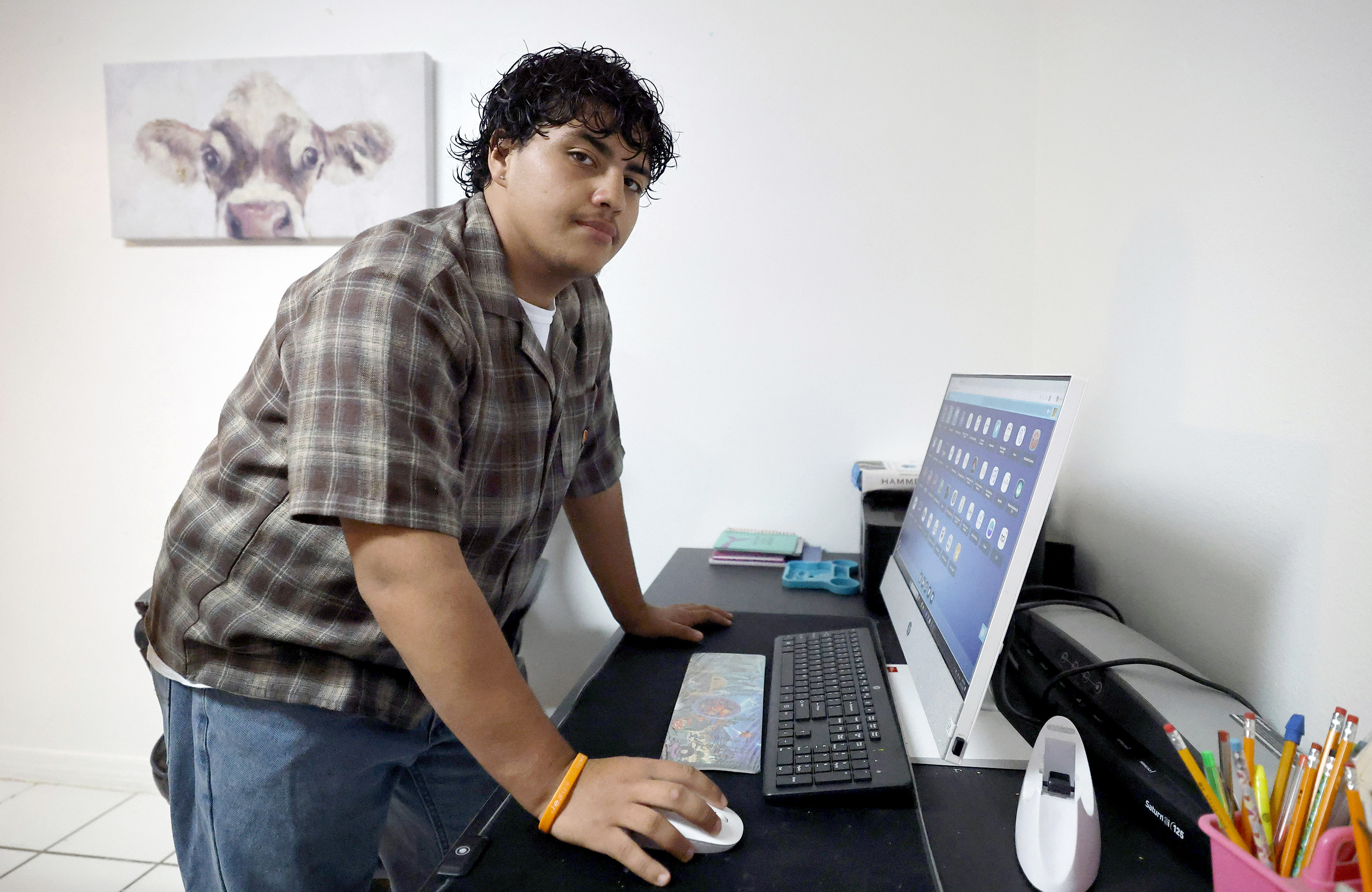A student earned a top mark on Florida’s history exam. The district ...