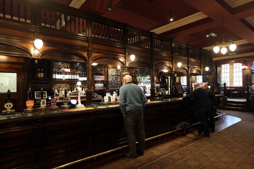 Well known Newcastle and Gateshead pubs to slash drinks prices to just ...