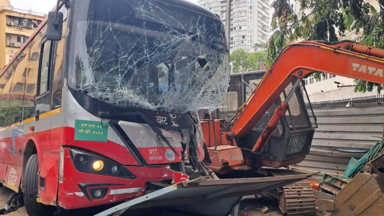 1 dead, 3 injured after out-of-control BEST bus ploughs into multiple ...