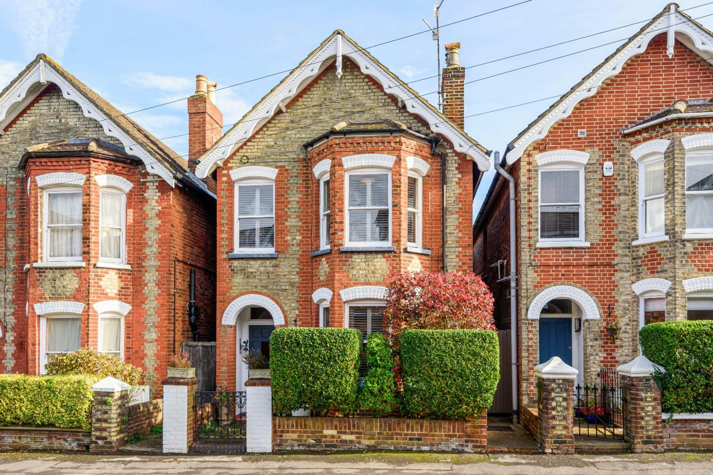 UK study shows Sheffield homes sitting longer on the market amid higher ...