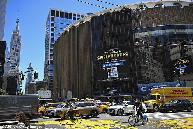 Multiple stabbed at Penn Station day before Trump attends Knicks game