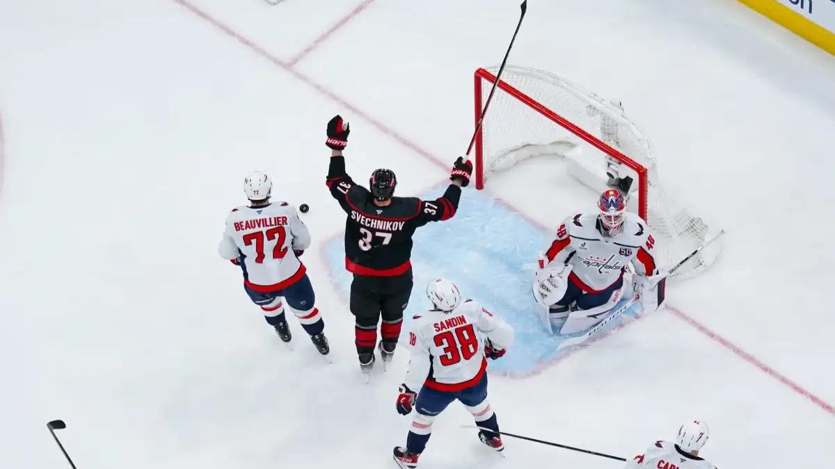 10 things the Hurricanes need to do in Stanley Cup Final game 4