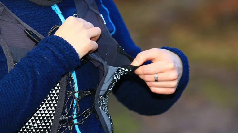 Silva Strive Fly Reflective review: A minimalist night running vest