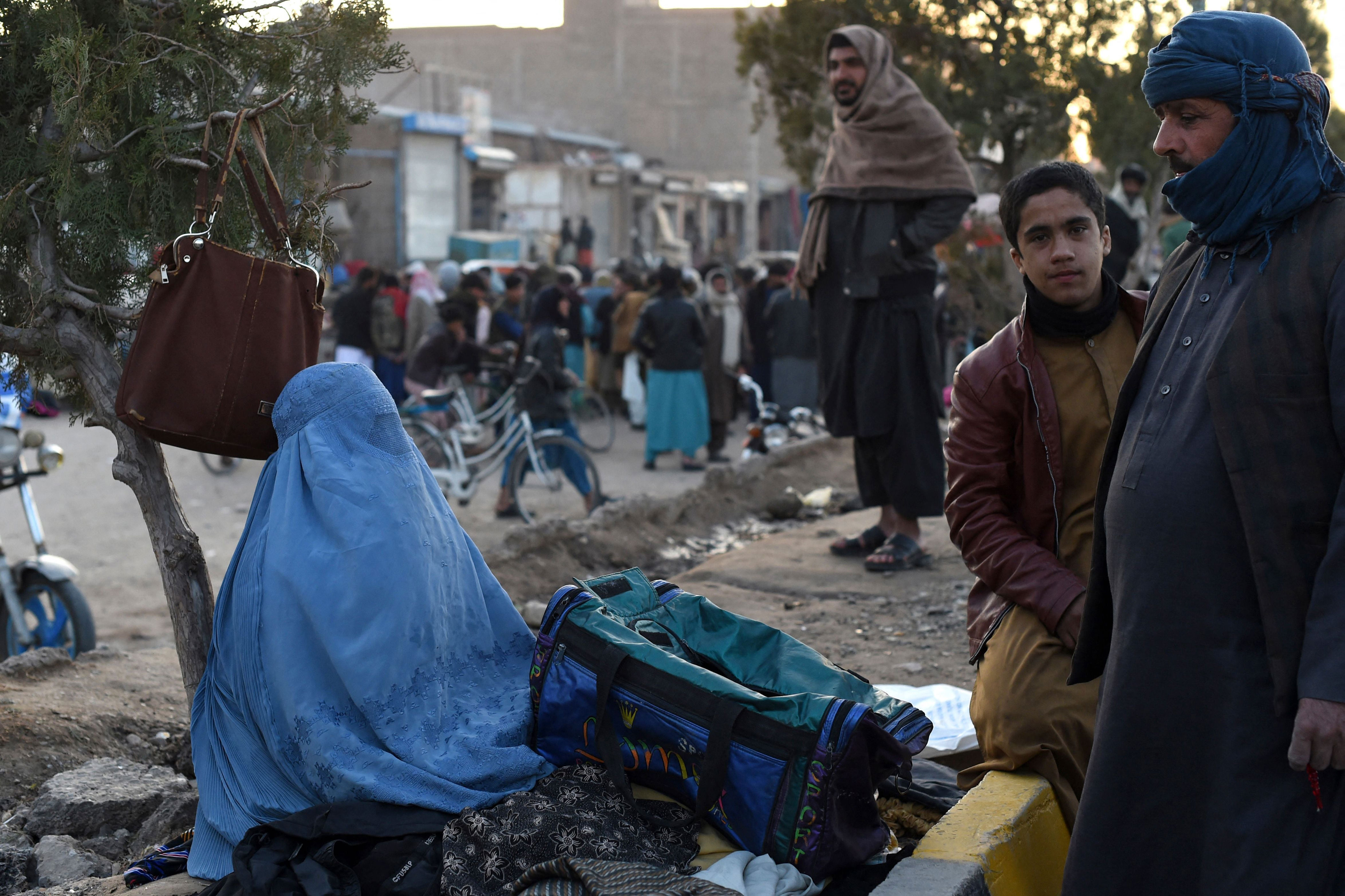 Pregnant woman among 21 arrested for violating Taliban dress code
