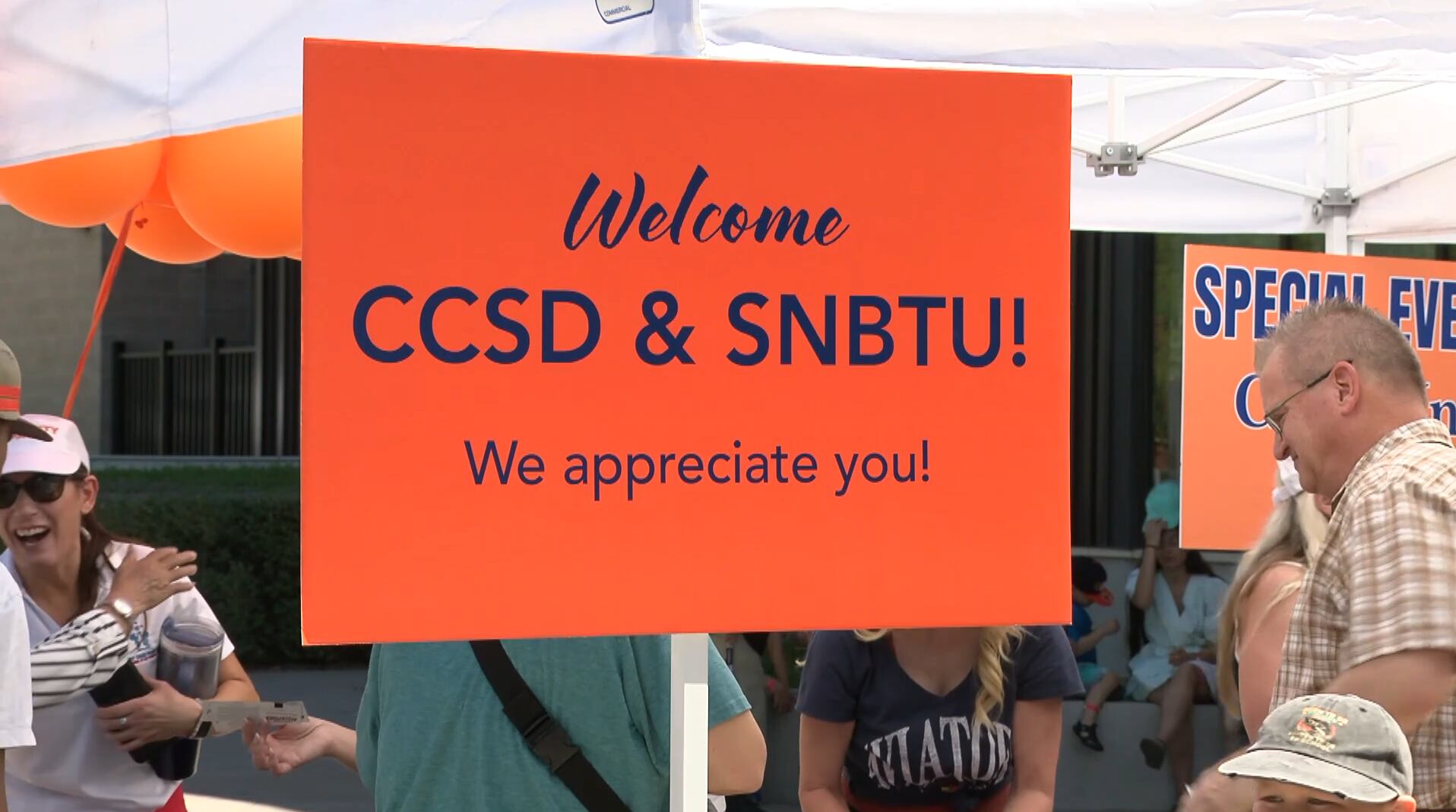 Las Vegas teachers, union workers honored with ballpark event