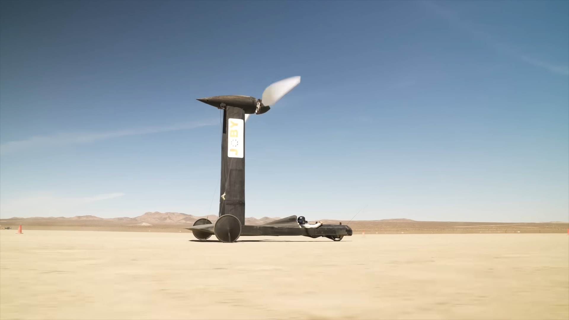 A car with no motor beat the wind - then a physics professor bet ...