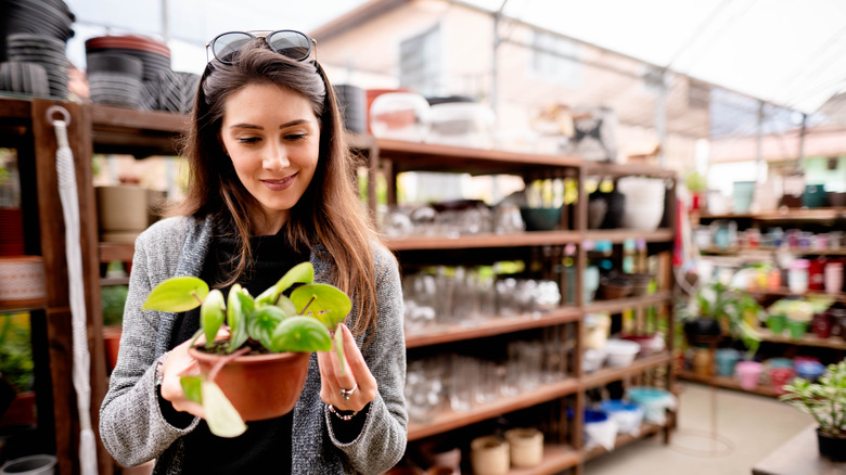 8 common items to avoid buying from Home Depot (and 4 that are worth it)
