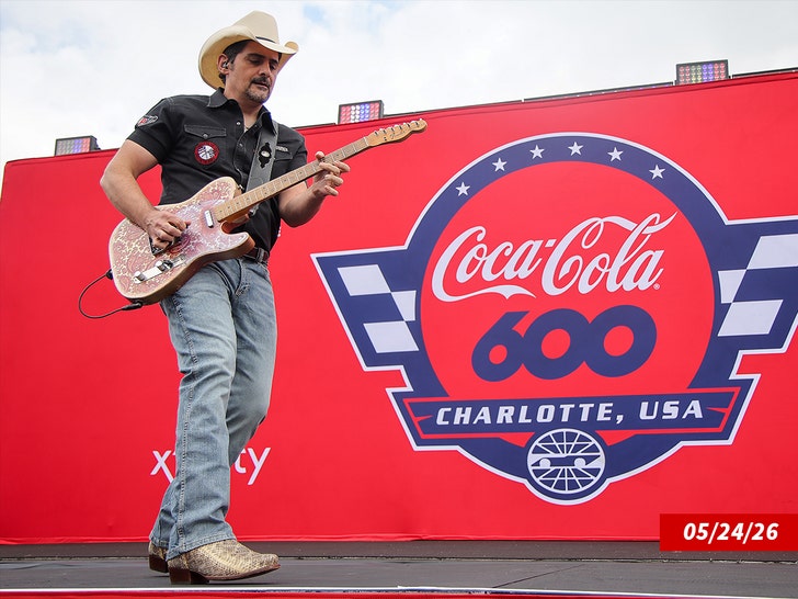 Brad Paisley rips 'nightmare' proposed AI data center near Nashville Zoo