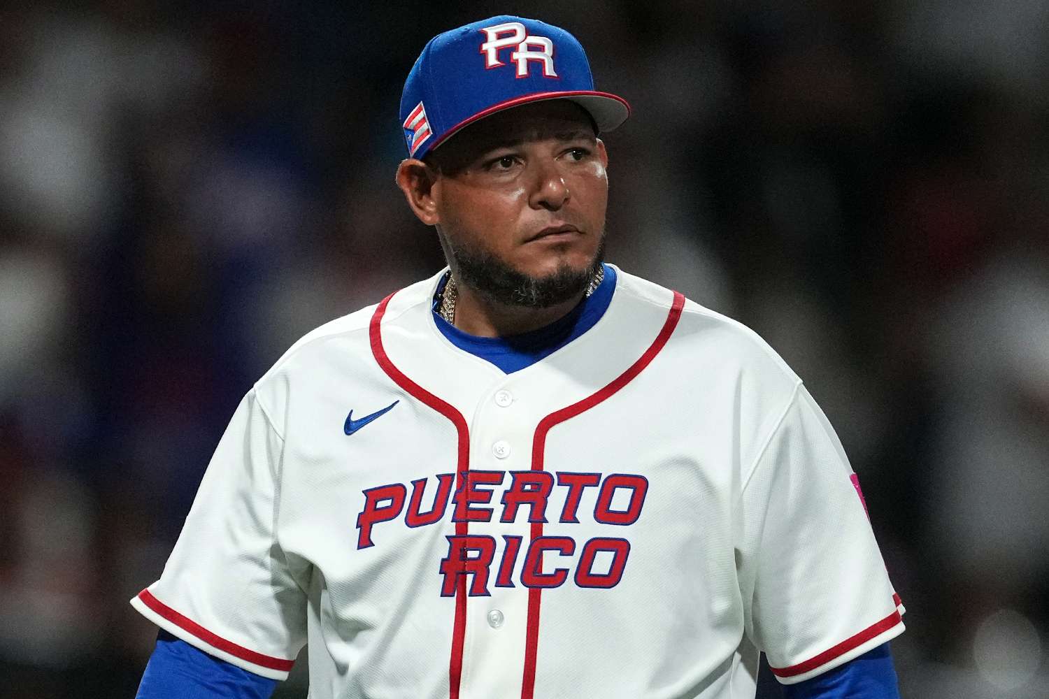 Plane crashes on its way to pick up former MLB star and his family ...