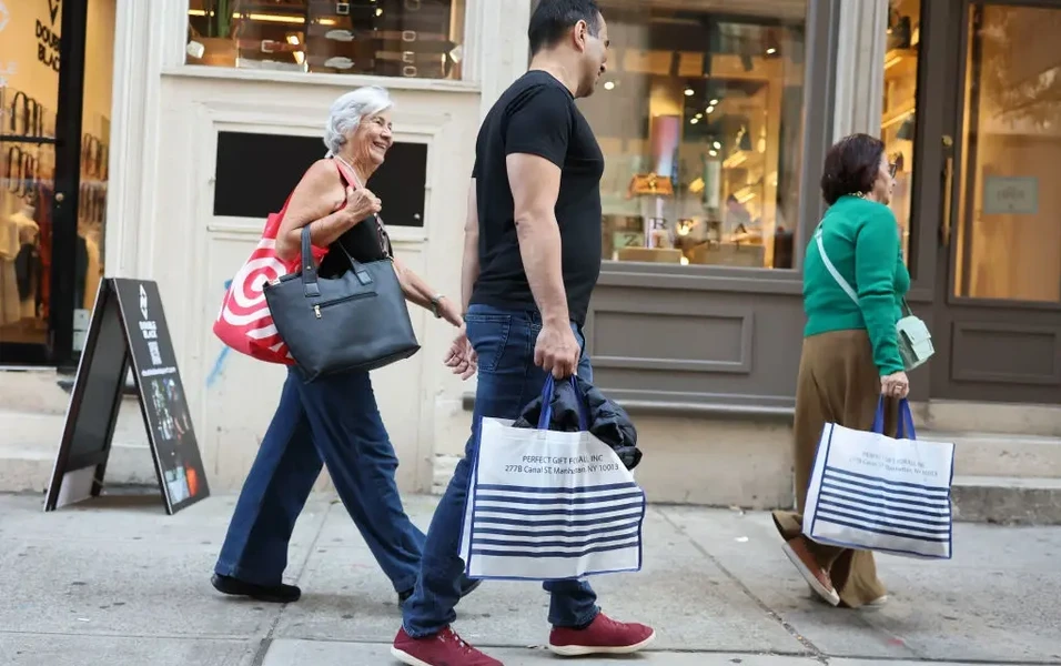 Spending peaks in 50s as wealth gaps widen
