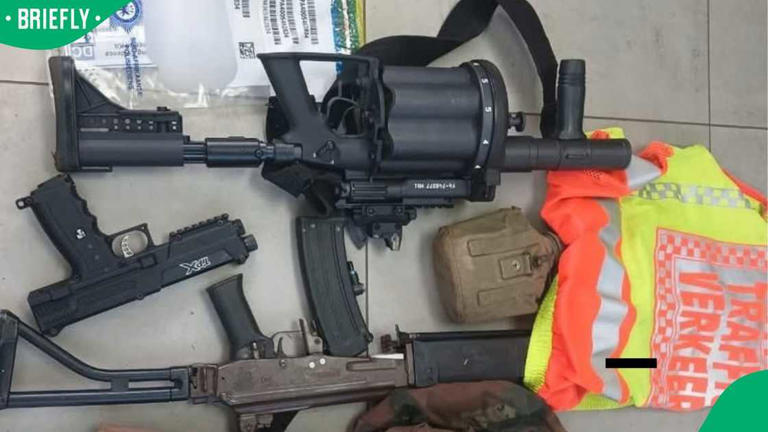 Suspects nabbed in Gauteng with military weapons, two R4 rifles ...