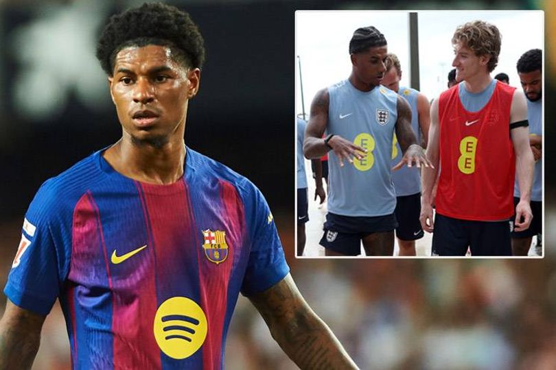 Marcus Rashford aconseja a Anthony Gordon sobre cómo llevar la vida en ...