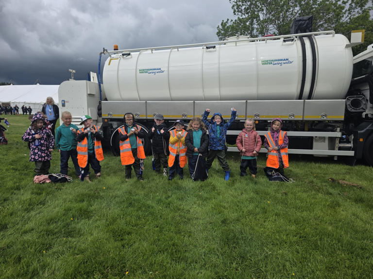 Children learn to use water wisely at Countryside Day near Wooler