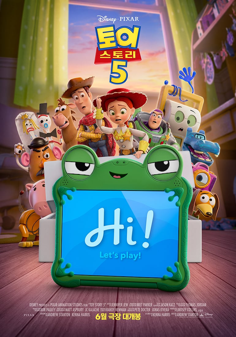 Toy Story 5: Toys battle tablet for attention
