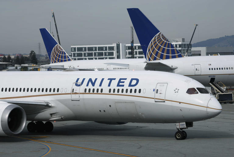 Flight returns to gate after passenger boards with fake boarding pass ...