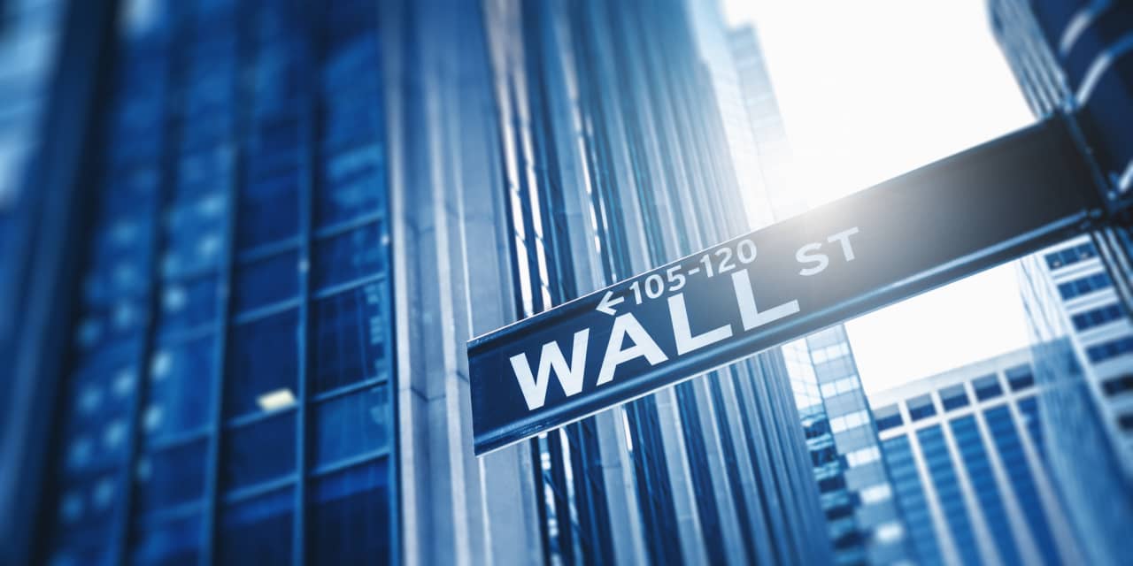 BofA sees 'red flags' in the US stock market. Here's what to buy now.