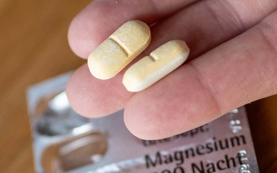 New analysis compares magnesium and vitamin C benefits