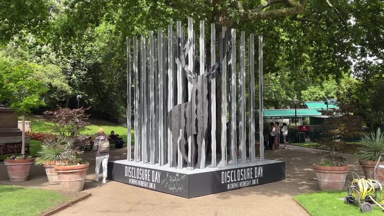 Giant optical illusion installation unveiled in central London to ...
