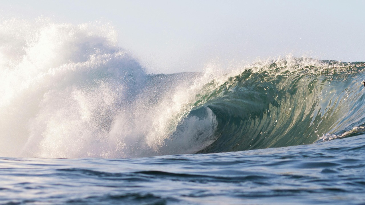 The Pacific Tsunami Warning Center warned waves up to 10 feet were ...
