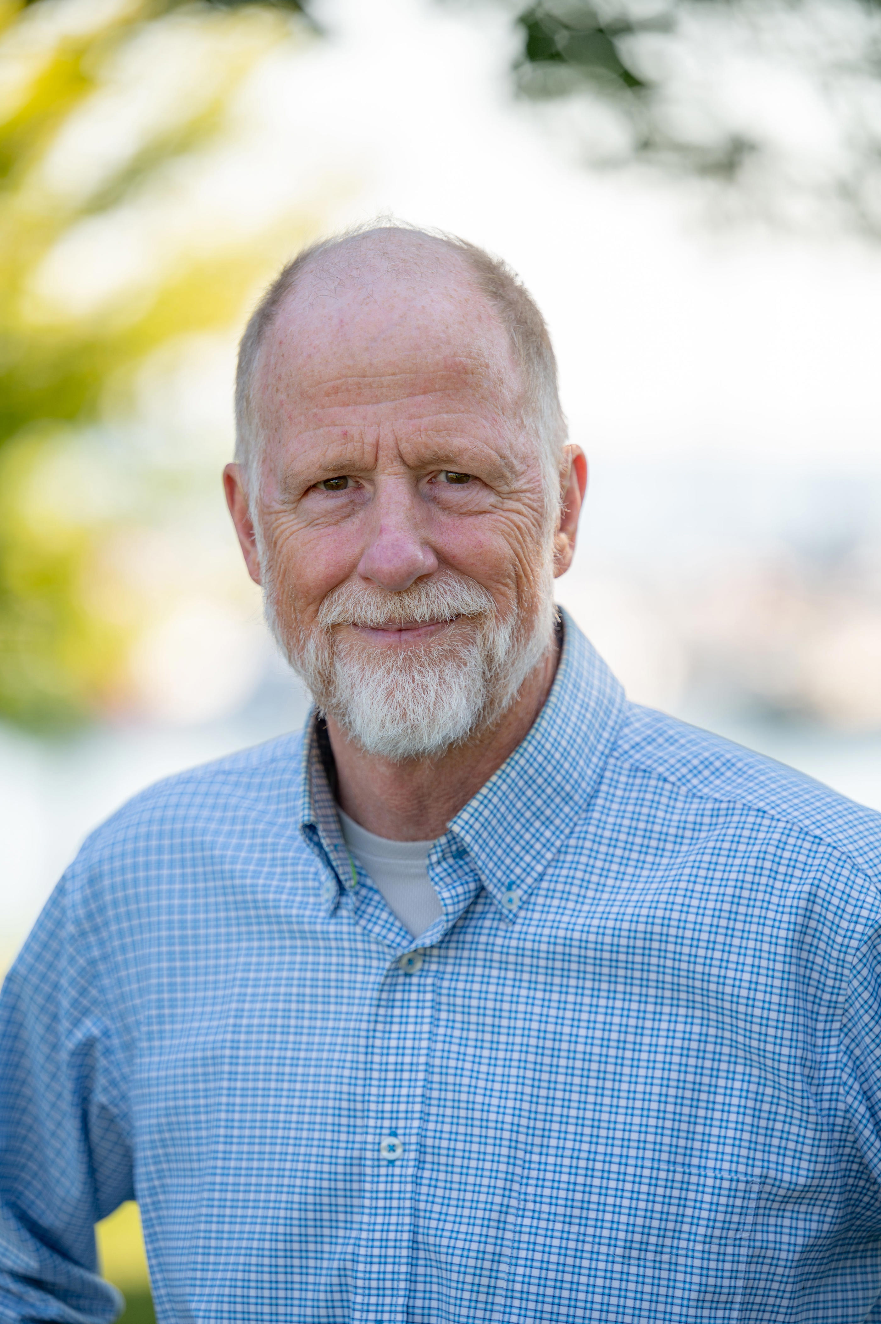 7th District Republican challenges rivals' nominating papers