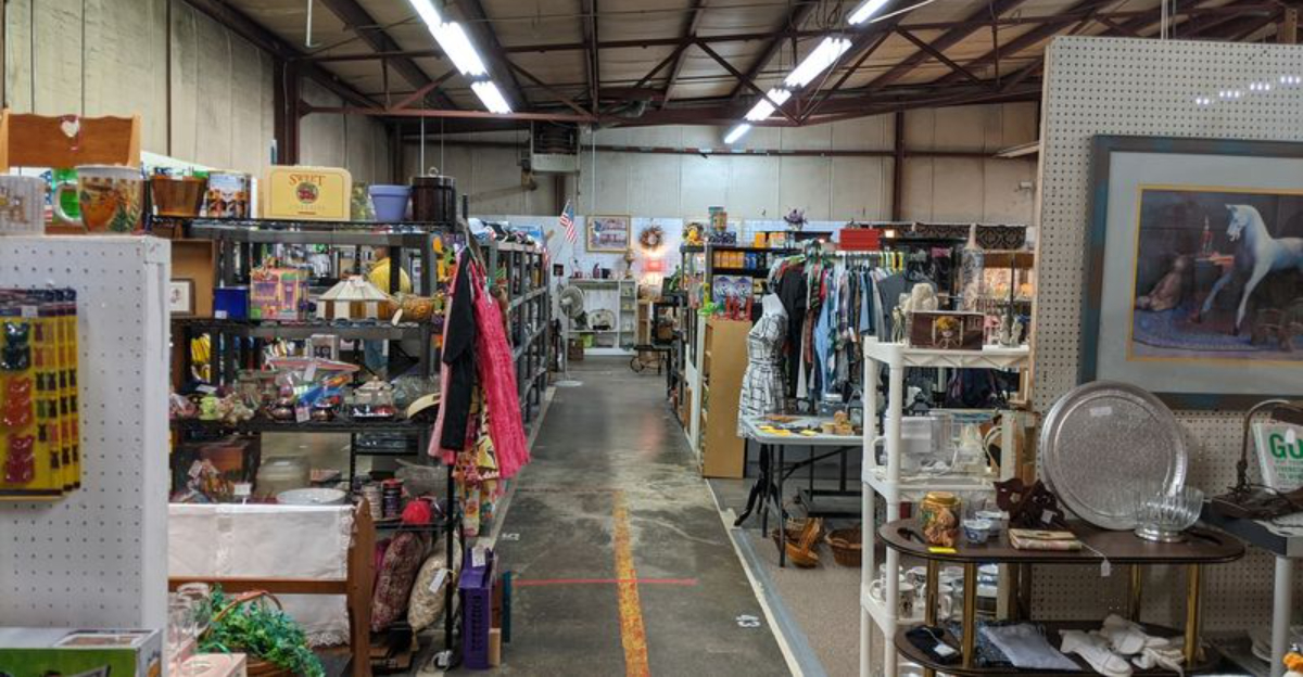 The gigantic West Virginia flea market where $40 fills your cart with ...