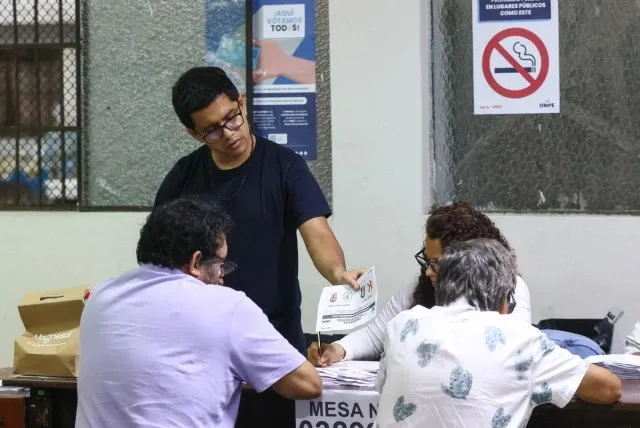 Resultados elecciones Perú EN VIVO | Partido de Fujimori rechaza ...