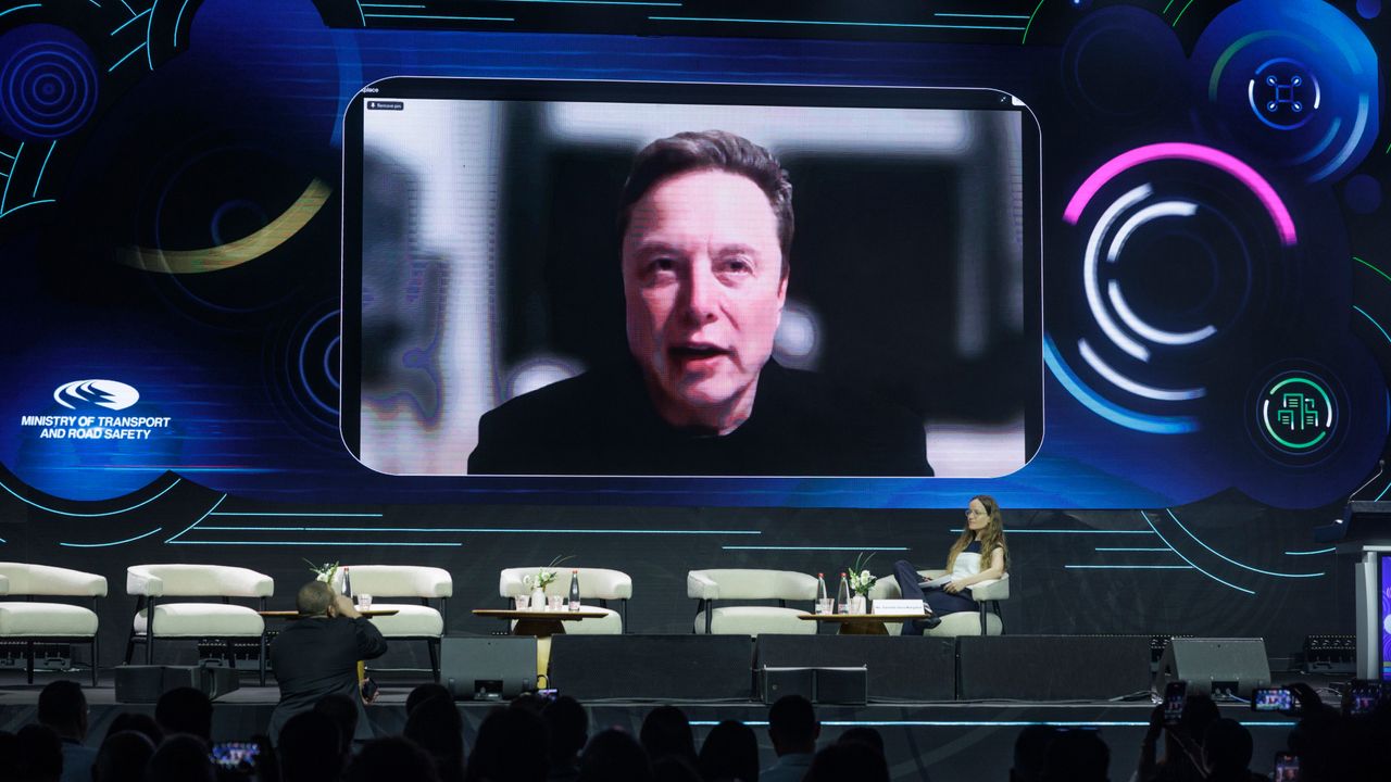 Disgruntled ASML employees threaten to boycott Elon Musk conference ...