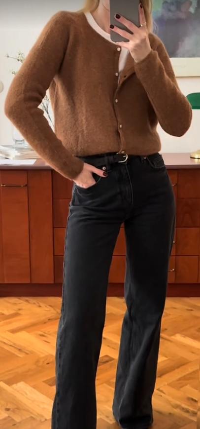 Minimalist outfit ideas for a sleek wardrobe