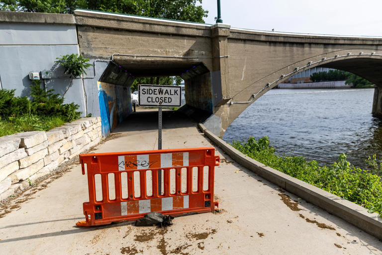 Grand Rapids’ Ah-Nab-Awen Park closes for river restoration staging