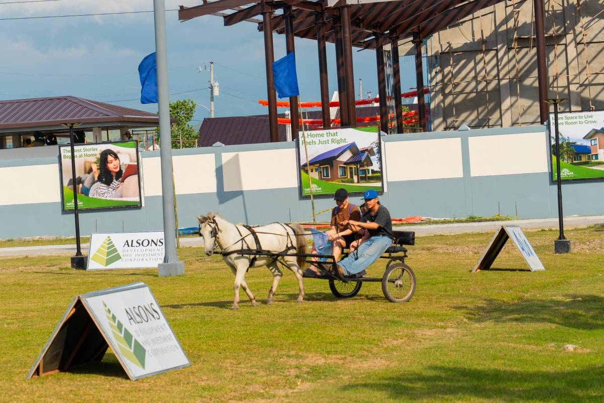 Narra Park Residences Avia turns over first batch of residential units