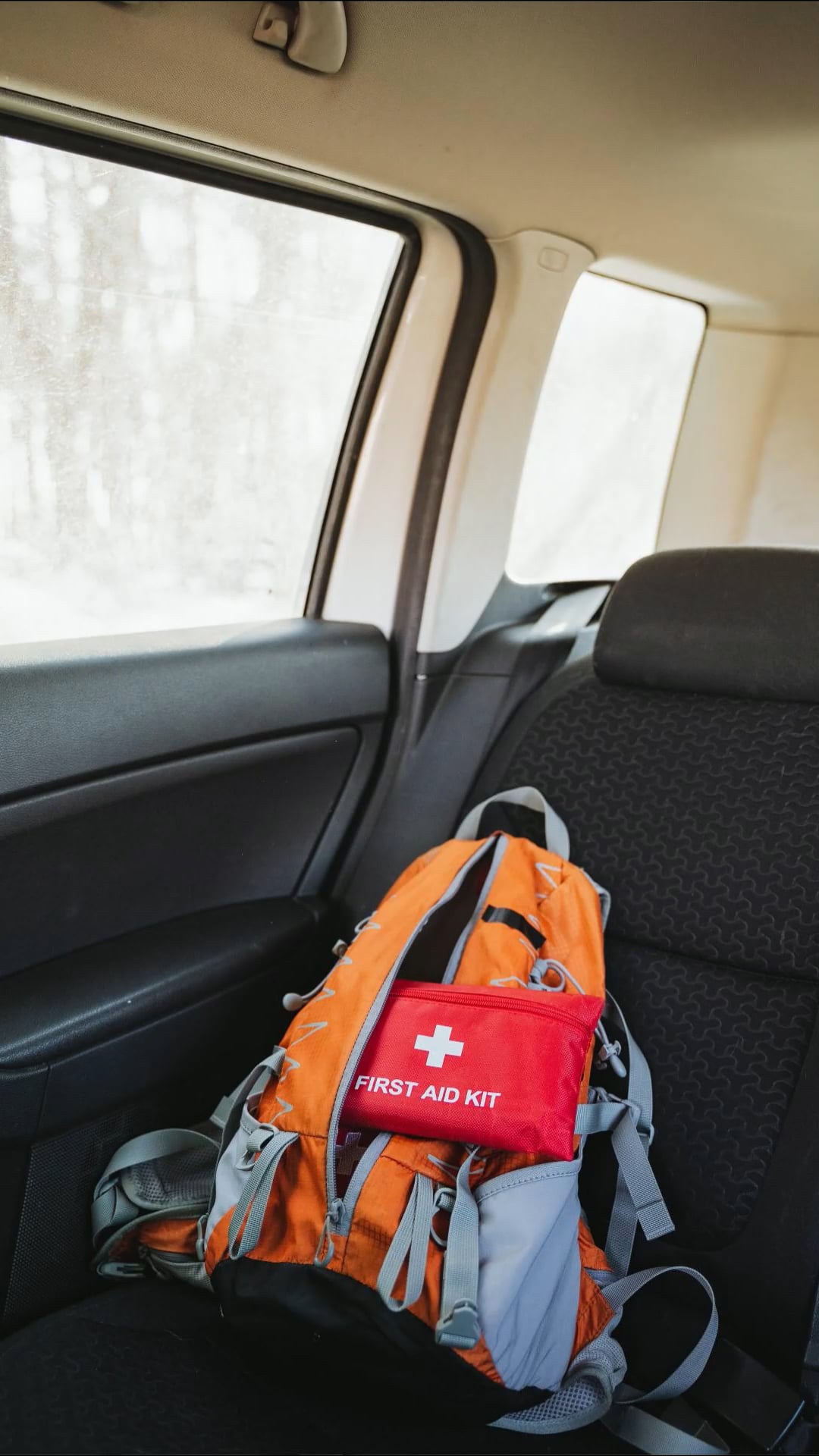 How to build an emergency kit for all seasons & situations