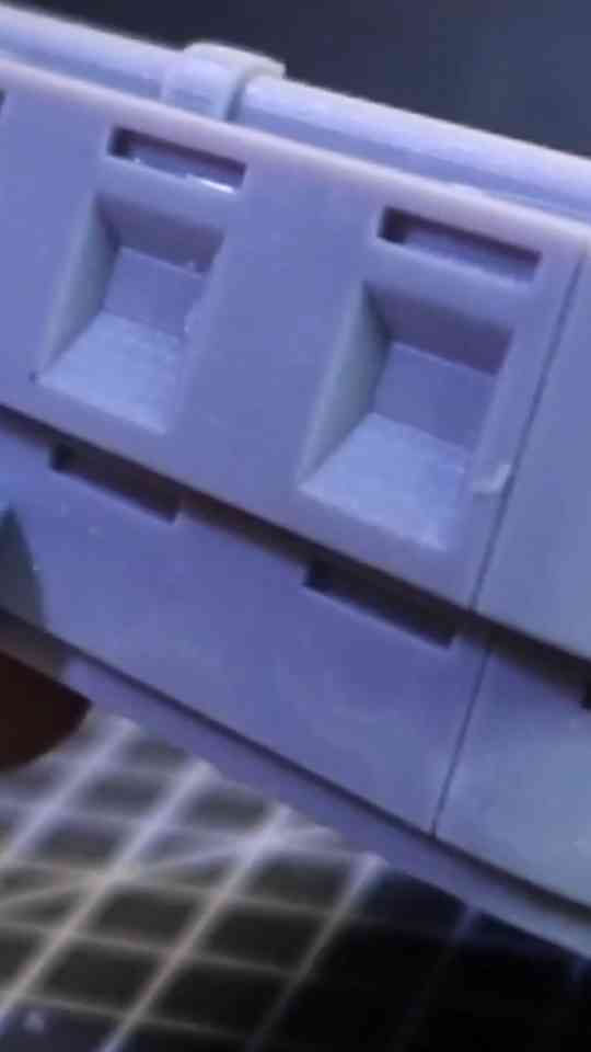 Amazing Boba Fett bacta tank model construction revealed
