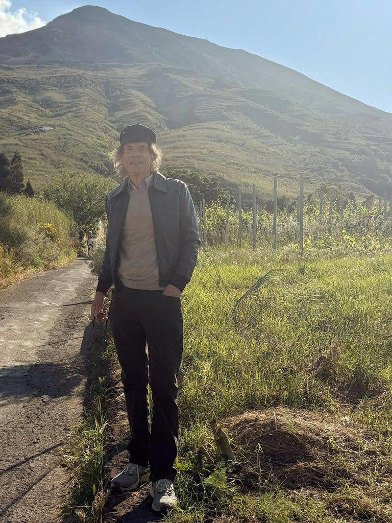 Mick Jagger's son has savage reaction to rocker's Italy holiday photos