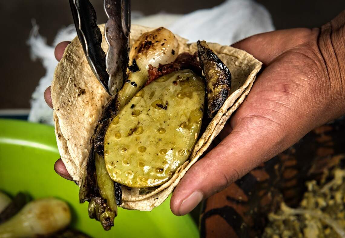 6 cities where street food vendors make vegetarian and vegan eating ...