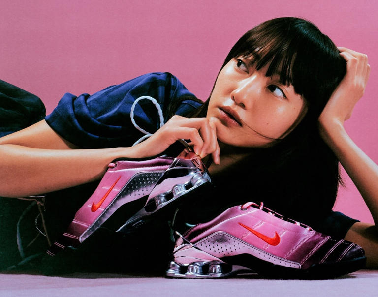 Forget-me-nots' Nike Total 90 Shox Magia collab releases in June