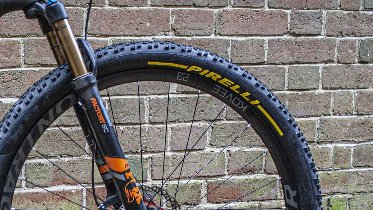 Pirelli Scorpion XC RC Team Edition 2.4 tyre review: A large-volume ...