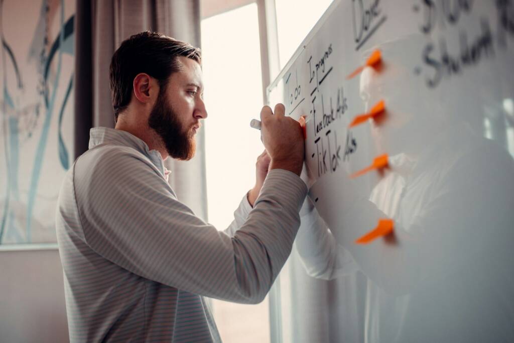 8 common mistakes entrepreneurs make in partner visa 820 and 801 ...