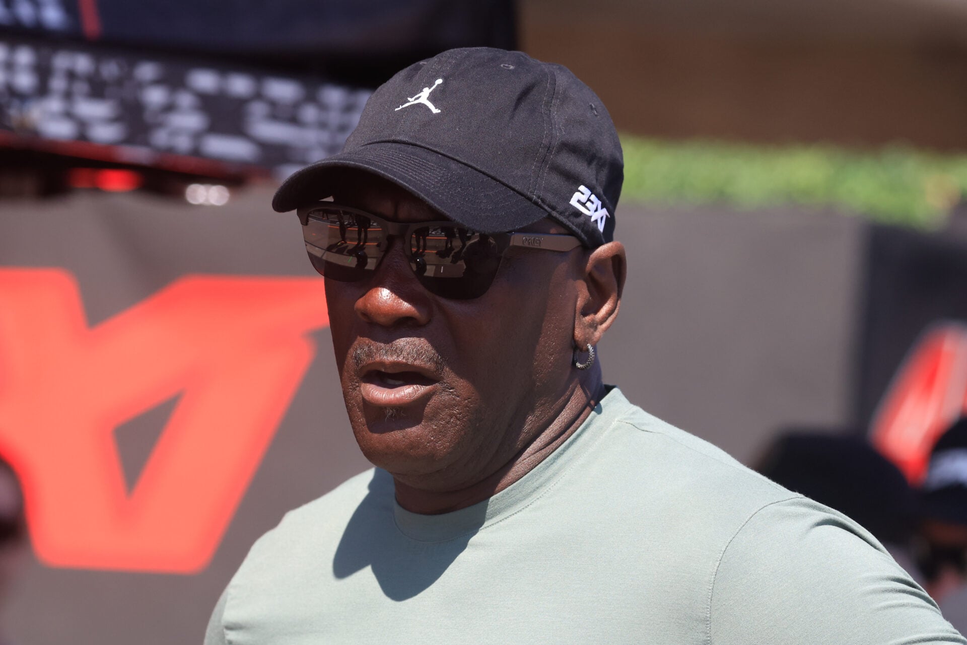 Michael Jordan tried to sign his jersey, but 6-year-old Jalen Brunson ...