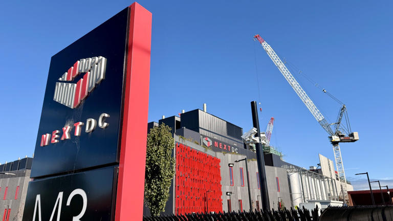 Fire insiders alarmed over data centre expansion in Melbourne's inner west