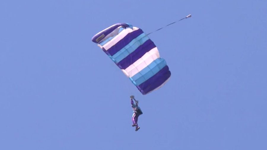 'Hooked': Man skydives across all 50 states