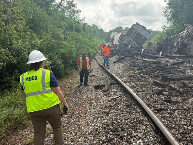 Freight train derails in Harrison County