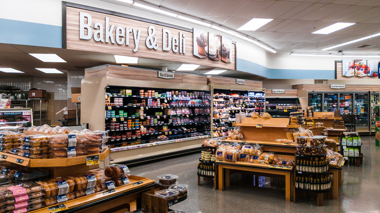 Publix's bakery is making a viral dessert that has customers ready to ...